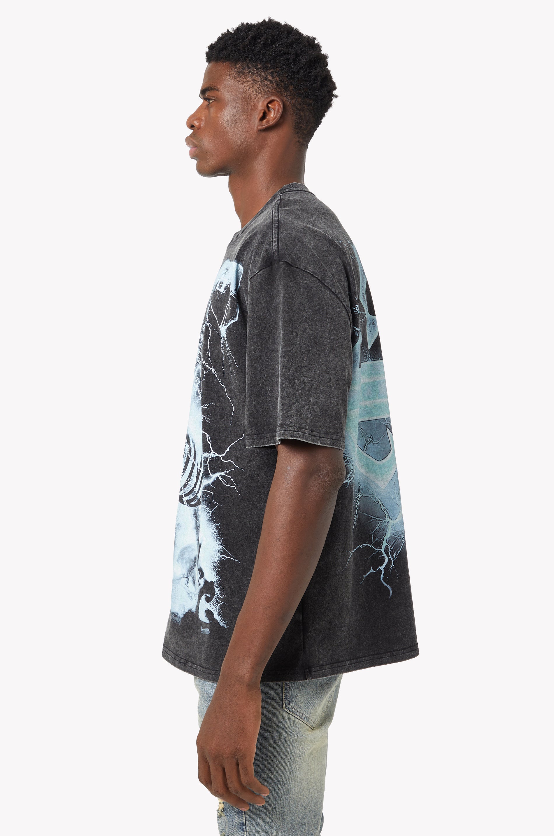 Graphic Tees - Guapi Clothing